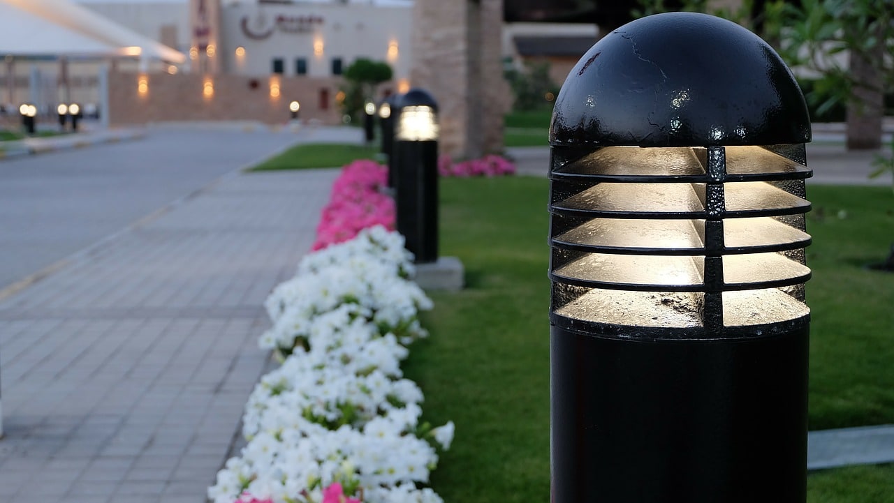 How to Make a Concrete Base for Light Poles - AAA Concreting